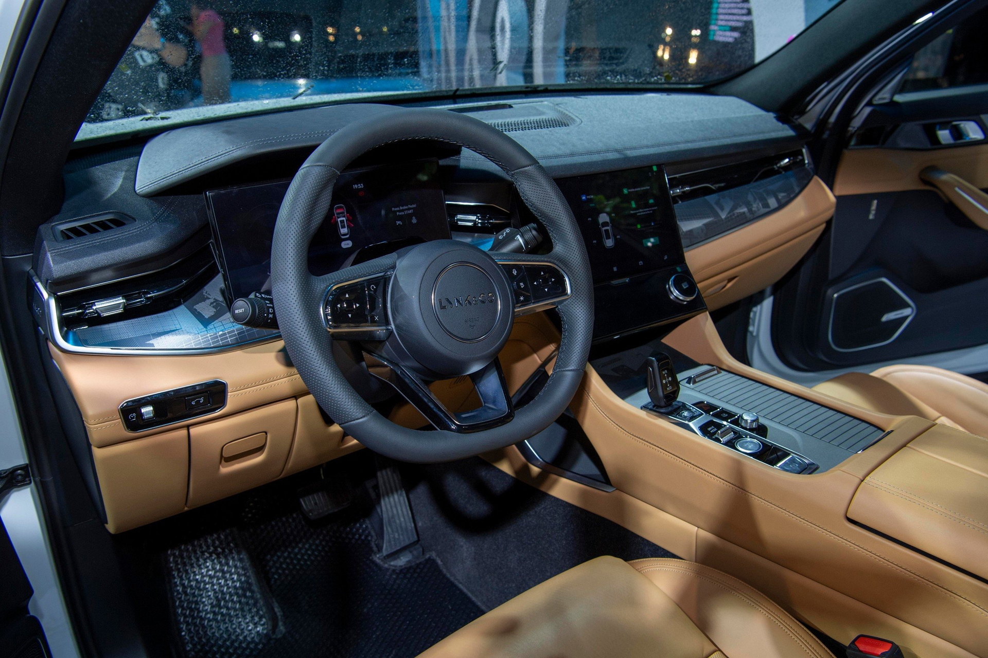 Lynk & Co 09 – SUV hạng sang đến từ Trung Quốc, giá gần 2,2 tỷ đồng