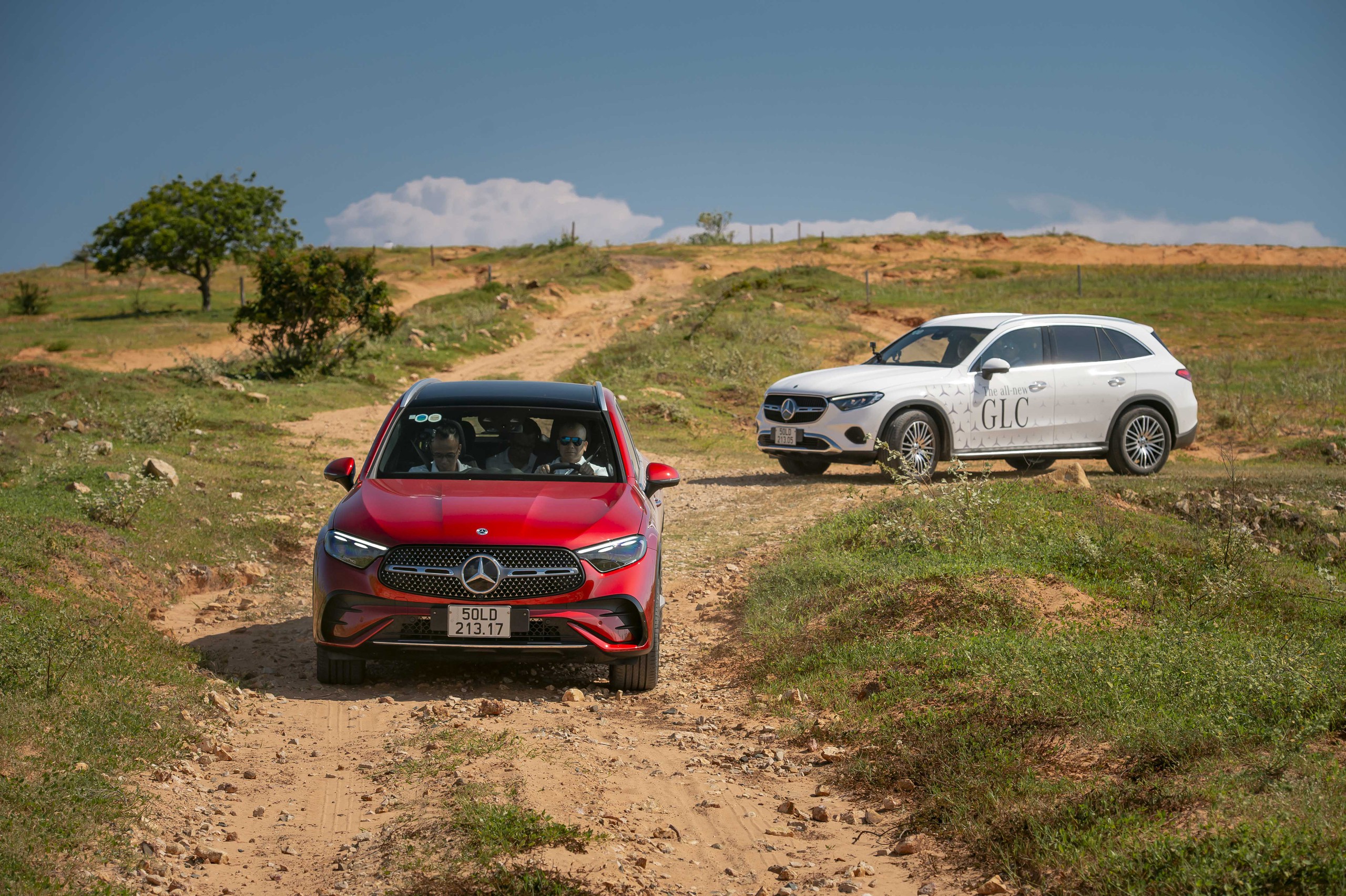 Mercedes-Benz Việt Nam triệu hồi gần 1.800 xe sang lắp ráp trong nước