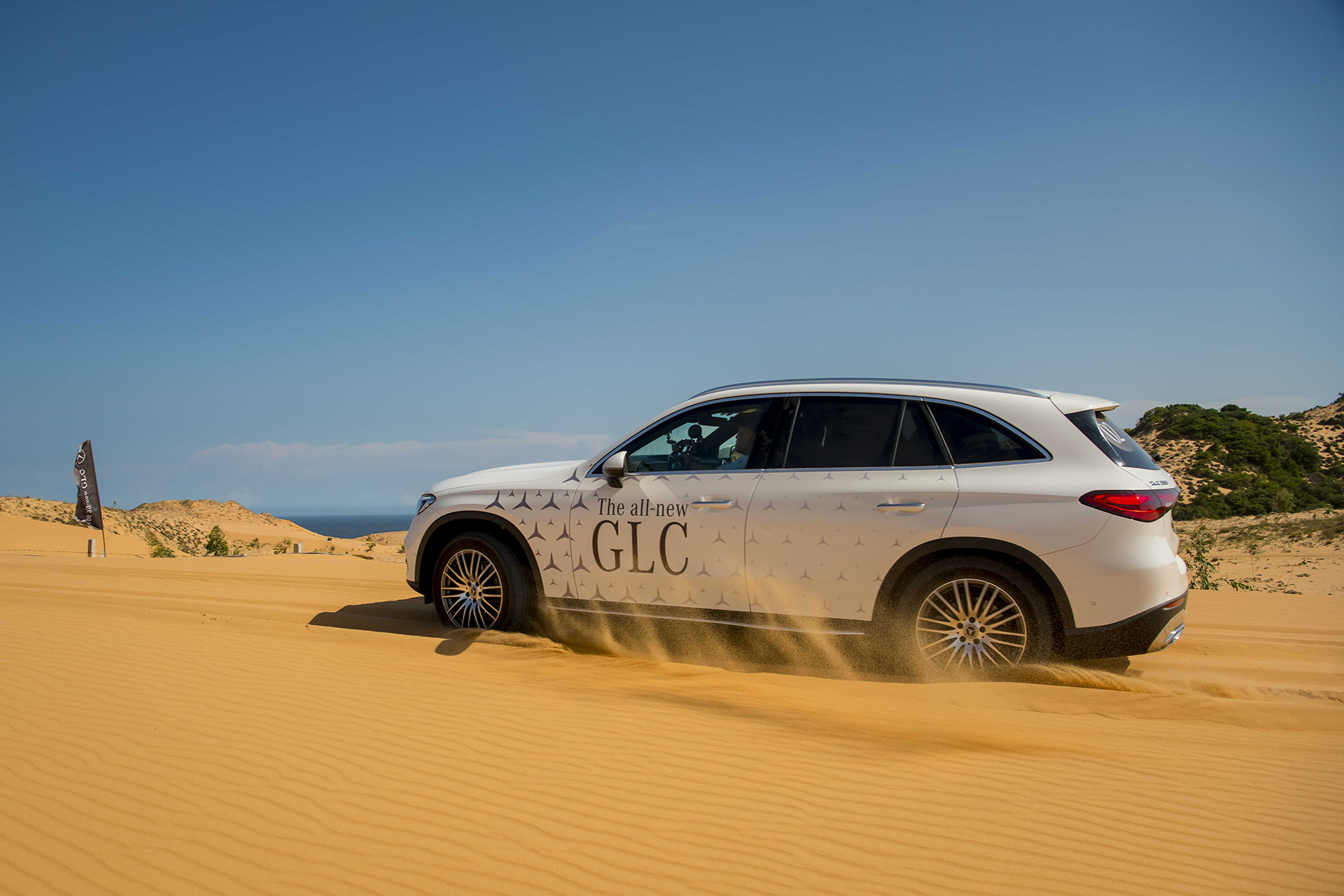 Giảm giá loạt xe sang Mercedes-Benz lắp ráp trong nước