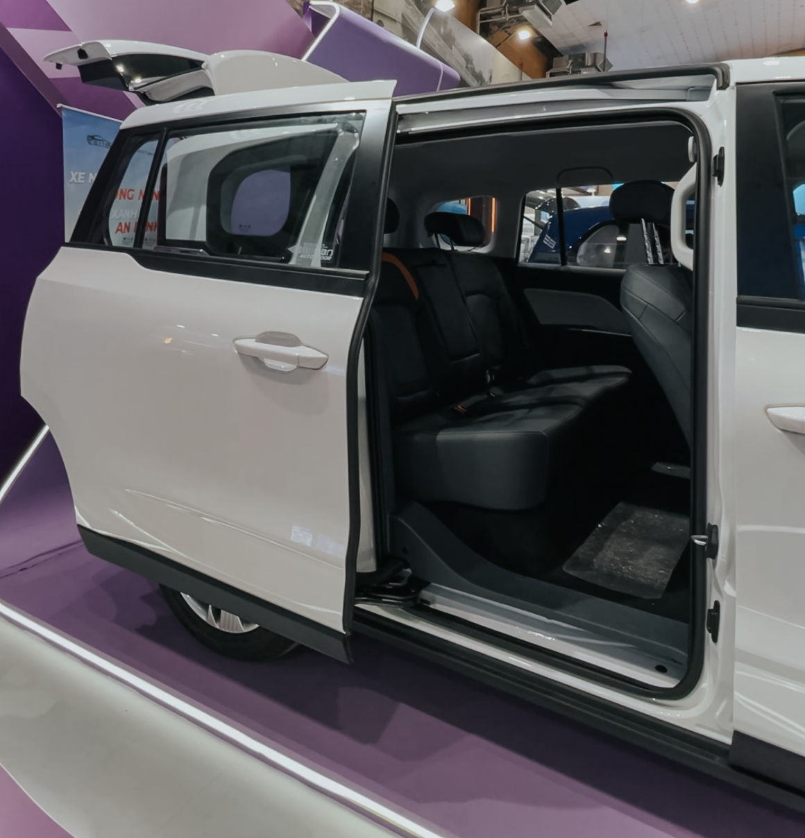 MPV 5 chỗ Bestune NAT thiết kế lạ ở Việt Nam | Tạp chí Giao thông vận tải