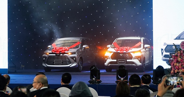 Xuất xưởng Toyota Veloz Cross và Avanza Premio lắp ráp trong nước, giá ...