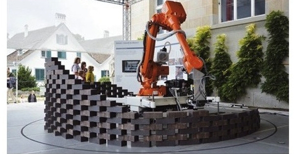 Robot Iran có thể xây nhà cao 200 mét trong 1 ngày | Tạp chí Giao thông ...