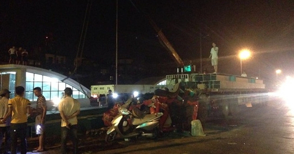 Container chở dầm thép tự gây tai nạn, cabin bị đè nát | Tạp chí Giao ...