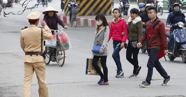 Luật cho người đi bộ trên đường được quy định như thế nào? | Tạp chí ...