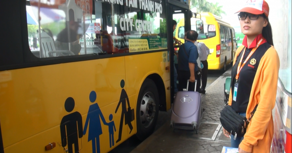 Thêm tuyến xe buýt 5 sao đi đến ga quốc tế Tân Sơn Nhất | Tạp chí Giao ...