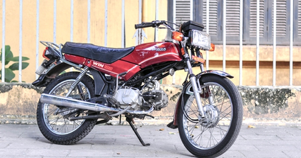 Honda Win 100 - xe 'zin' hàng hiếm ở Hà Nội | Tạp chí Giao thông vận tải